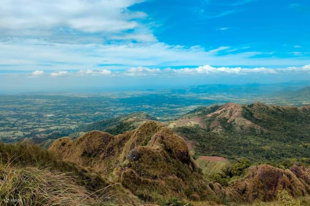 Conquer Mt. Batulao & Experience Serenity at Caleruega Church: Manila ...