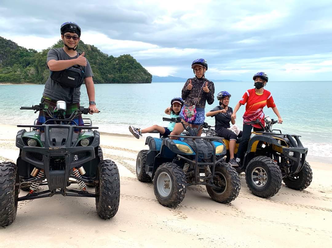Group ATV Ride di Pantai Tanjung Rhu, Langkawi - Klook Indonesia