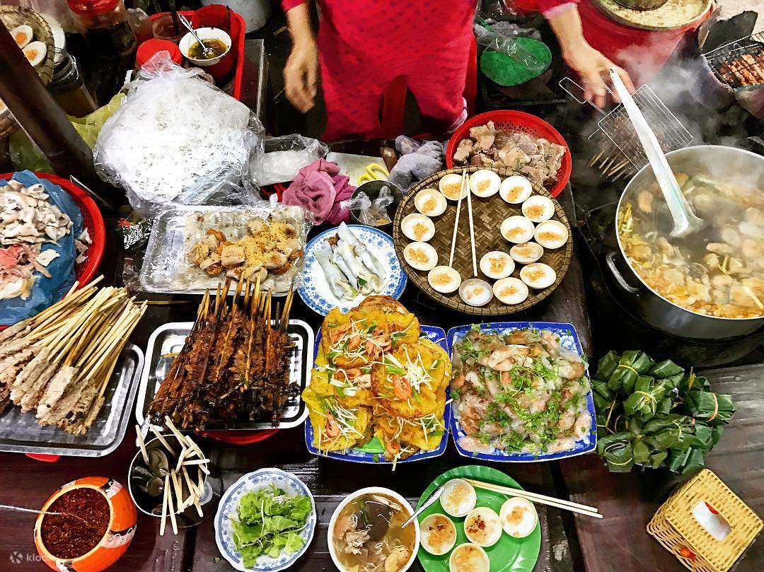 Culinary Night Cyclo Tour in Hue - Klook The Bahamas