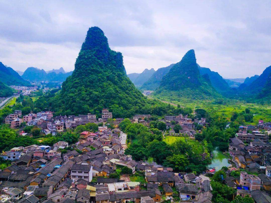 Guilin Huangyao Ancient Town one-day tour (experience the ancient town ...
