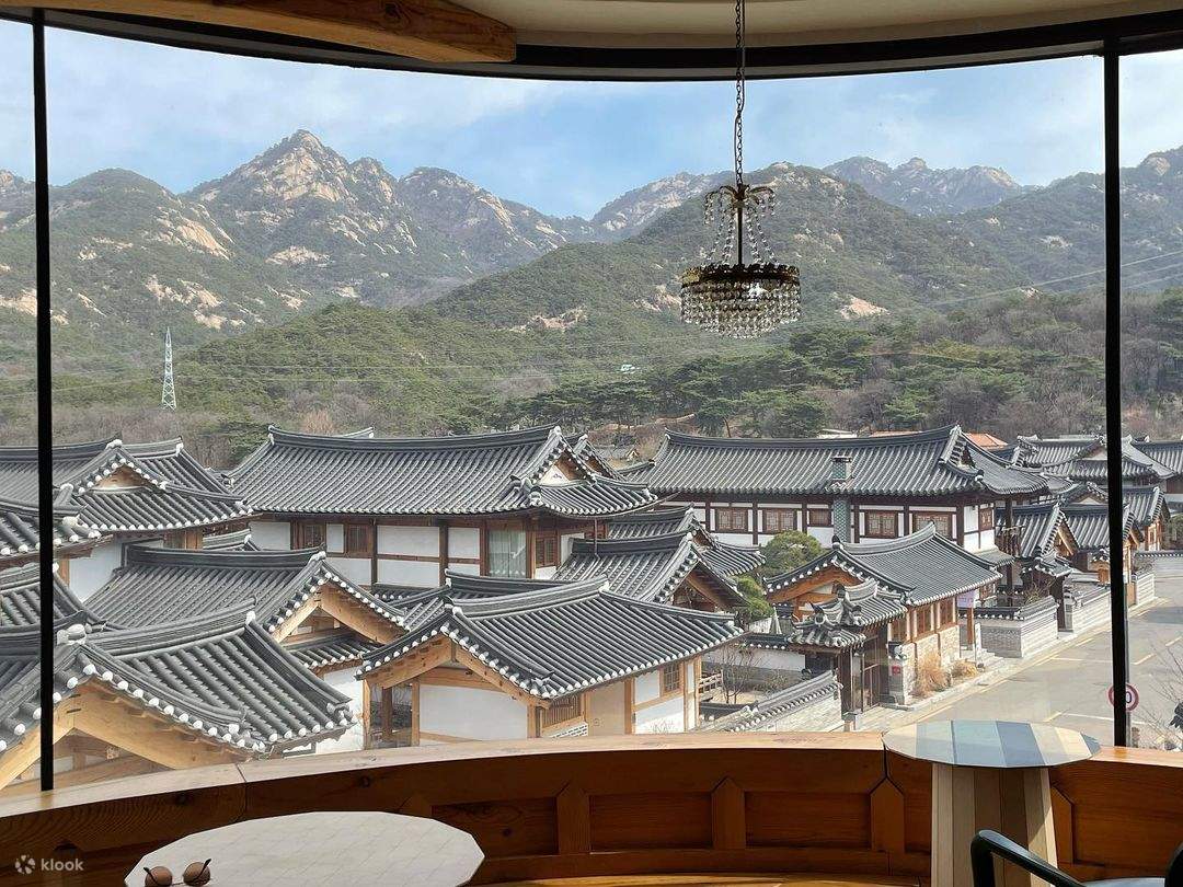 Tour Interattivo di Seoul | Le Space & Petting Zoo & Hanok + Spettacolo ...