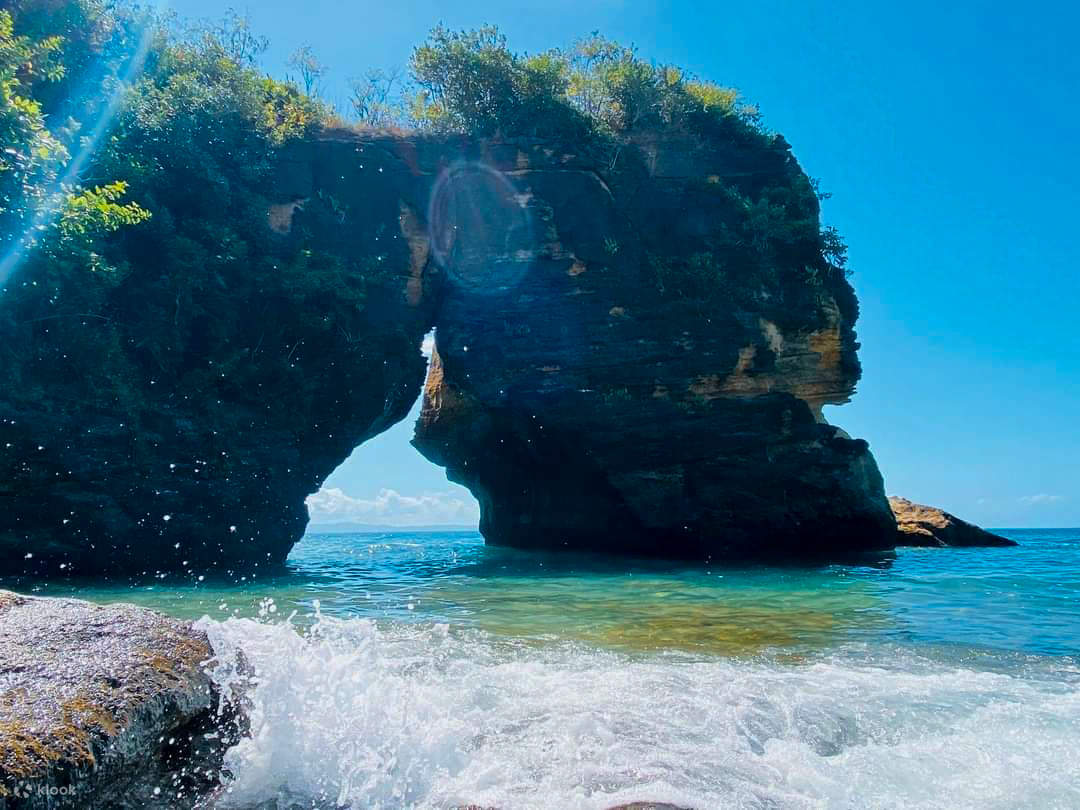 Catanauan + Maniwaya Island Hopping Tour from Manila - Klook