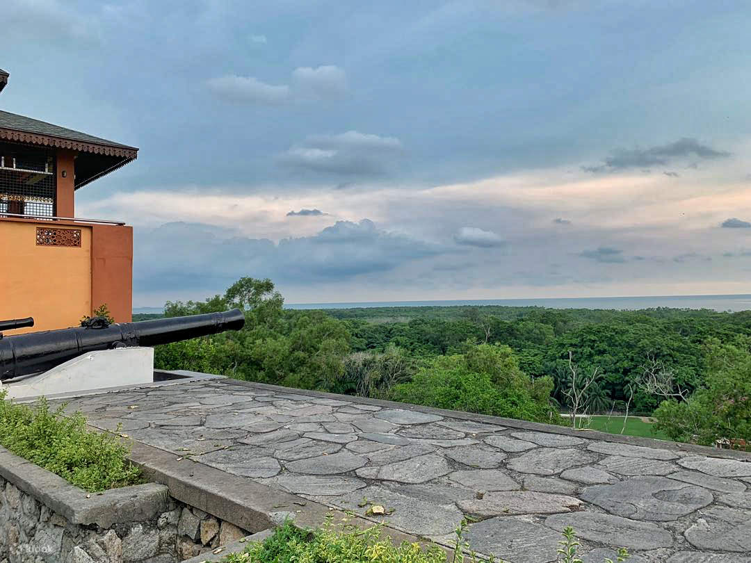 Fireflies Night Tour with Seafood Dinner and Boat Ride - Klook Singapore