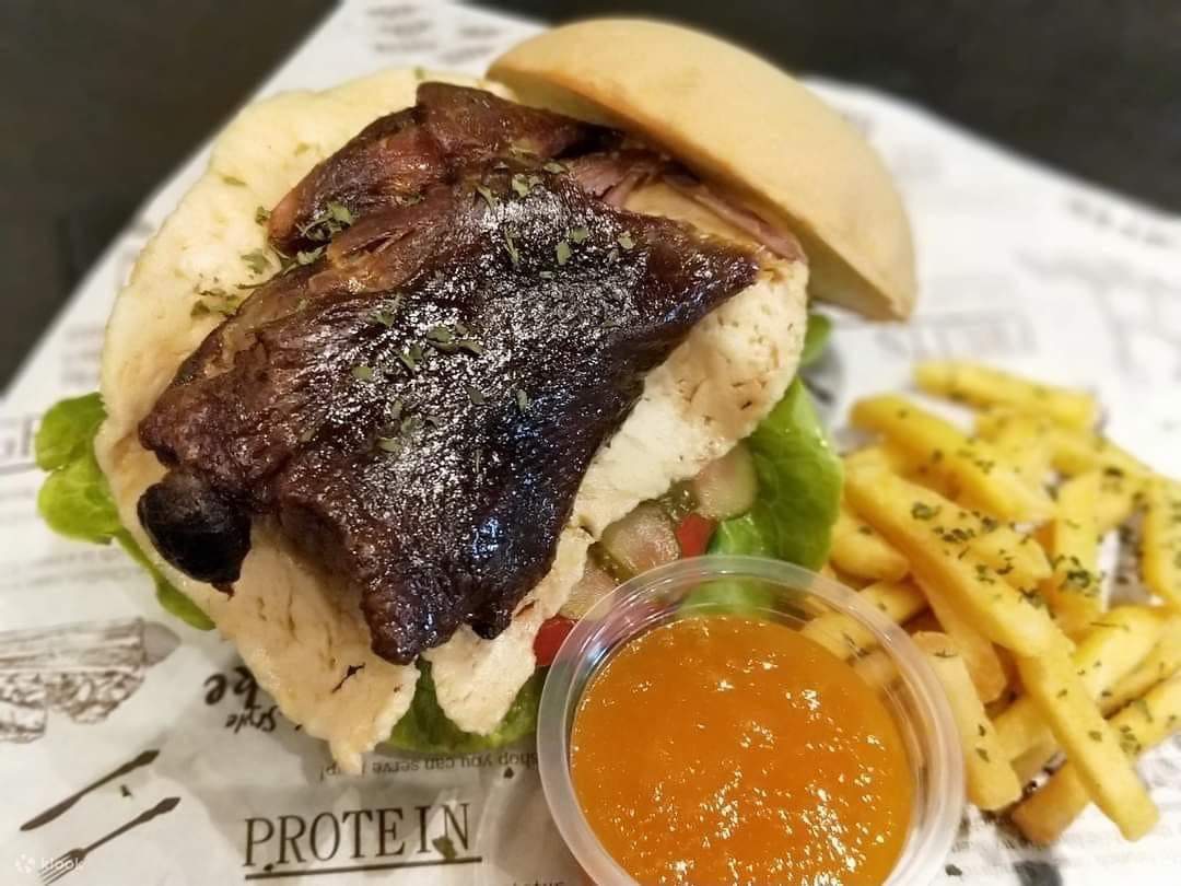 Burger Yellow in Taipei - Klook United States