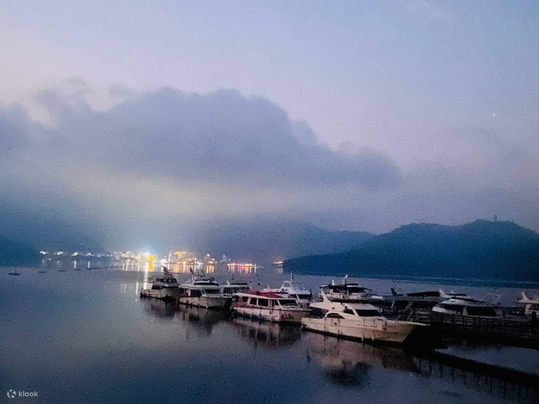 Nantou: Sun Moon Lake Crescent Bay & Gaomei Wetlands Day Tour from ...