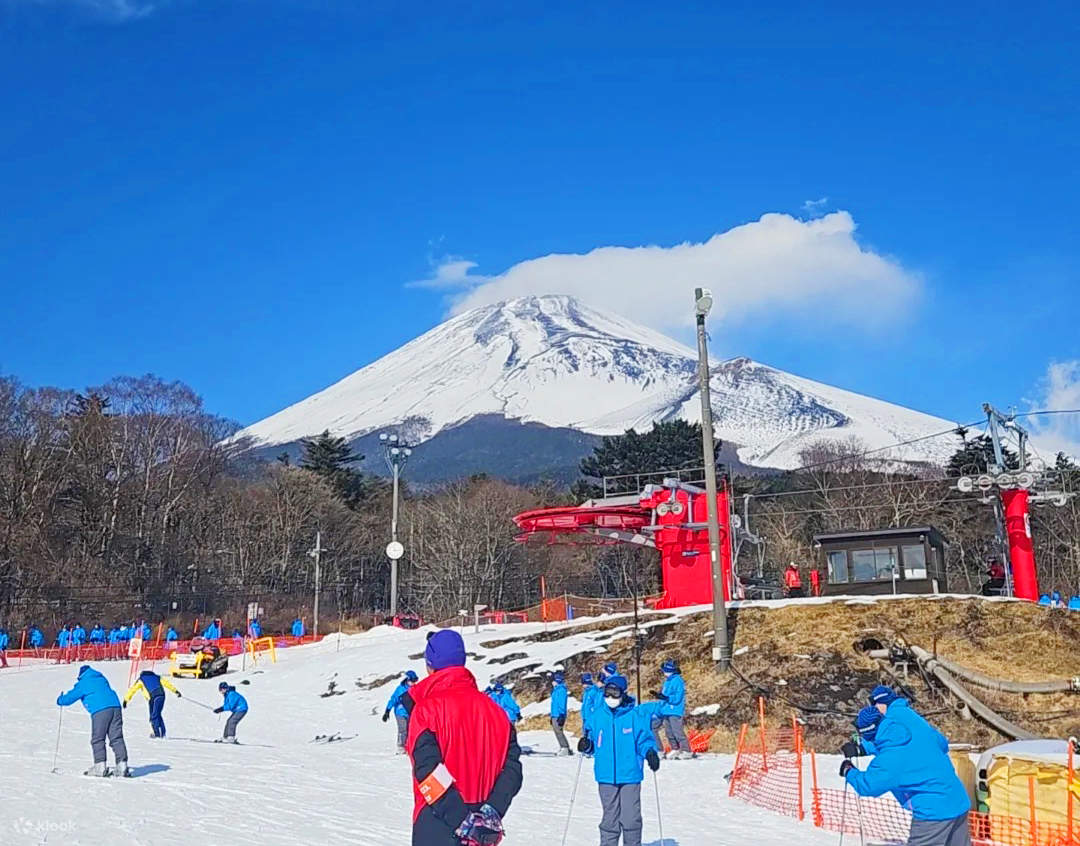 富士山YETI雪场畅玩一日游｜滑雪&玩雪（多种体验可选） - Klook客路