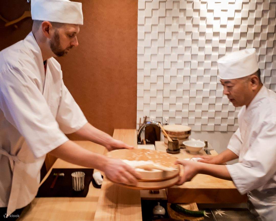 2 Hour Join In Tokyo Class by Sushi-Making Class with Professional Chef ...