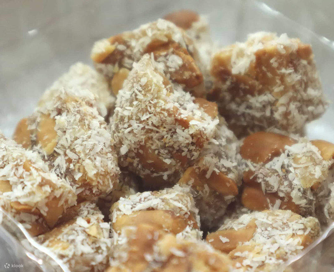 Happy Hong Kong Chaoshan Cultural Food Tour + Buffet Breakfast at the 5 ...