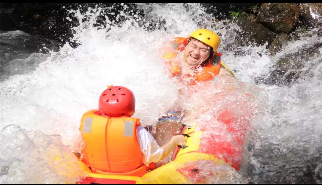 Guilin Yangshuo Xingping Longjing River Rafting - Klook India