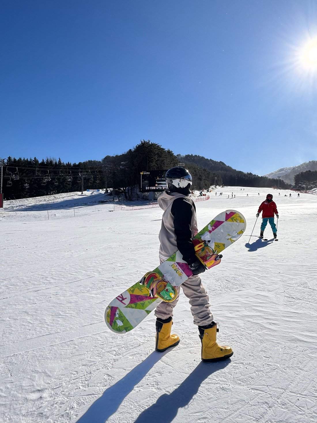 Lawatan Sehari Resort Ski Jisan Musim Sejuk Korea dari Seoul - Klook ...