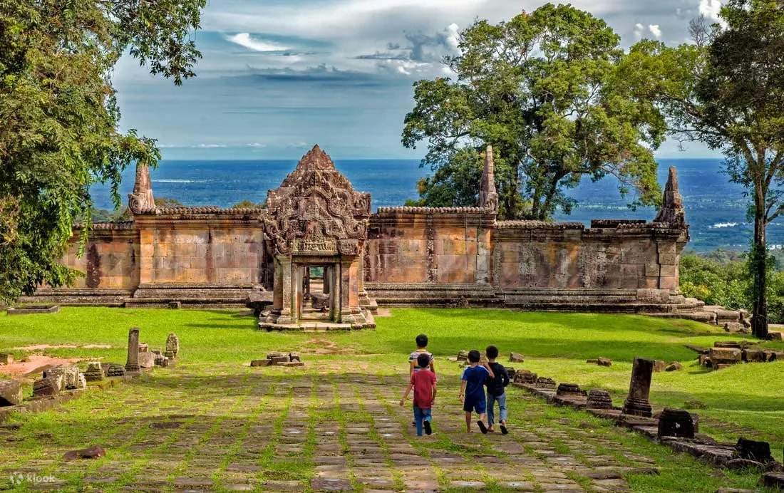 Excursión de día completo a los templos de Preah Vihear y Koh Ker con guía - Klook Estados Unidos