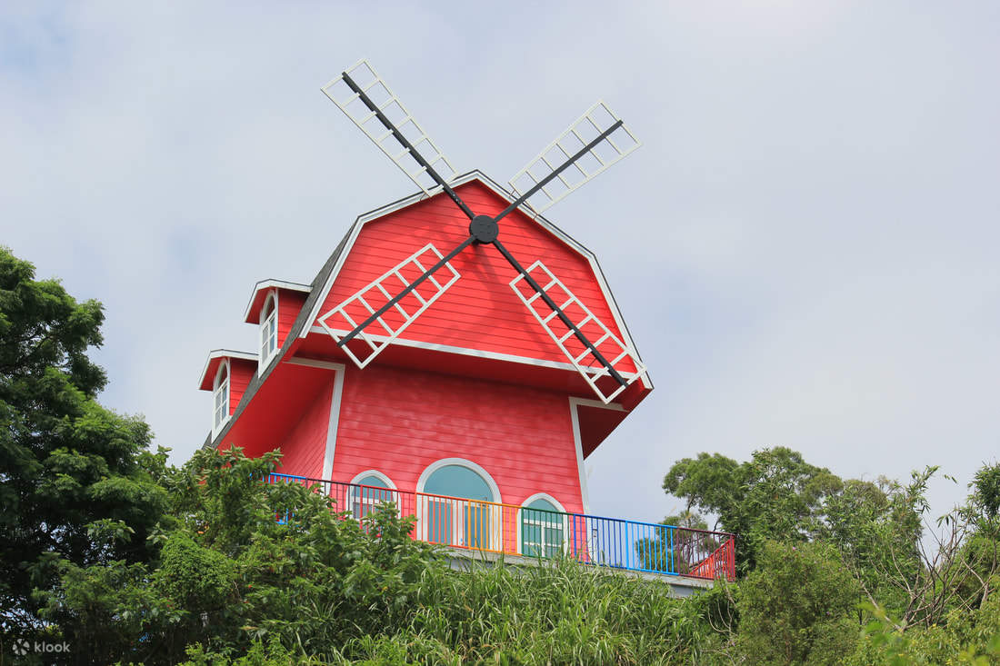 Miaoli: Stay and eat at Green Villa - Cabin / Windmill House / Camping ...