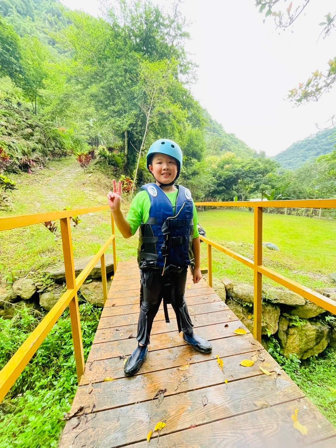 Yilan: Nan'ao Nanxi White Water Rafting River & Parent-child River ...