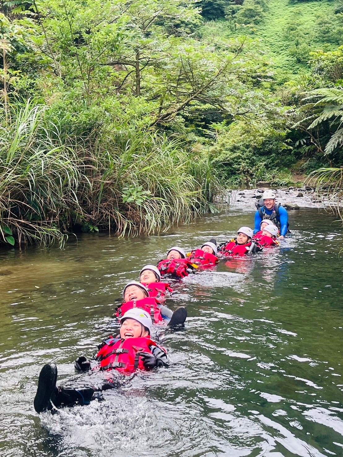 Taipei Baru: Staf hiburan gunung - Pengalaman Mendaki Sungai Ruifang Banping di Air Terjun Dagui ...