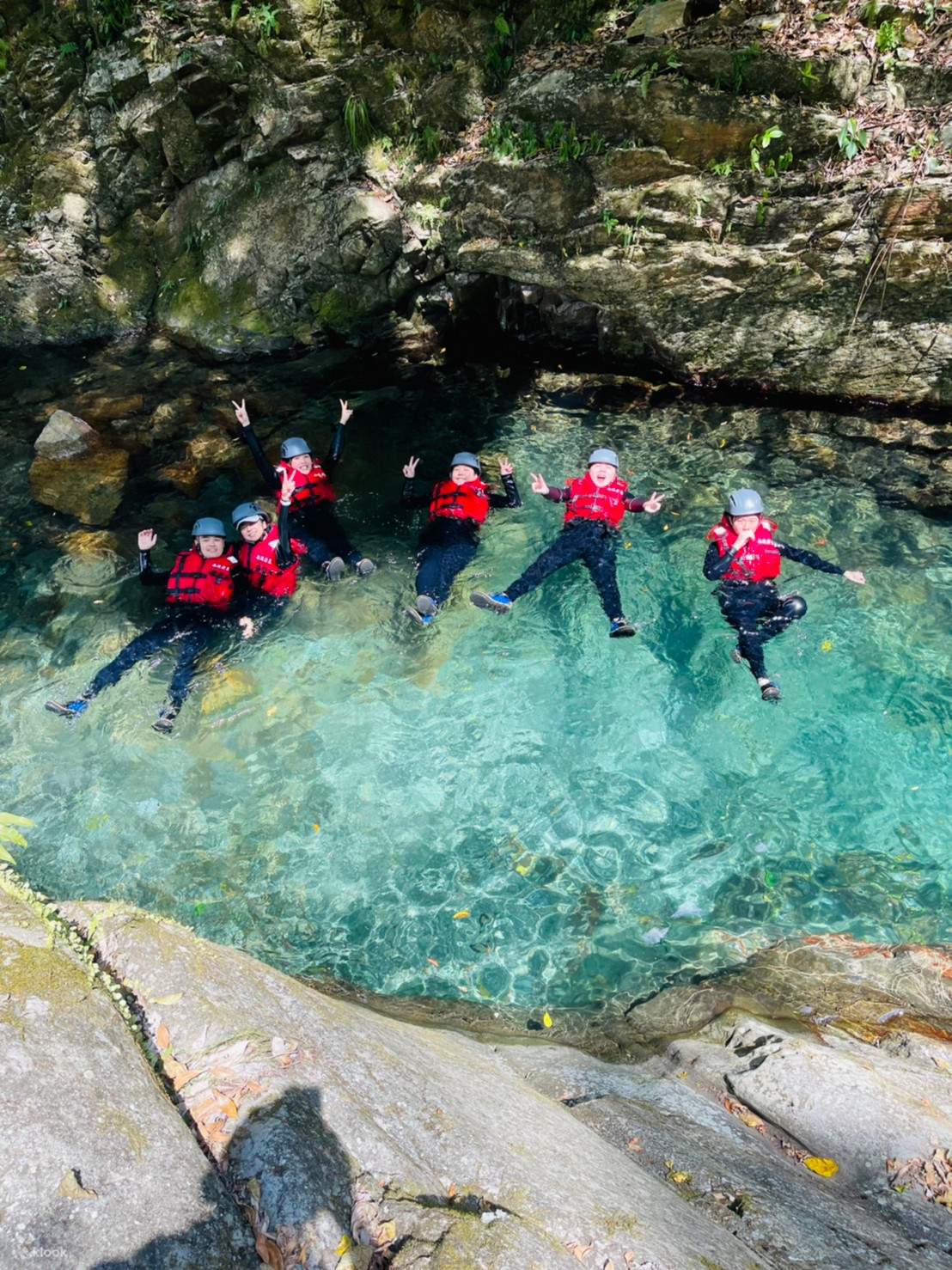 Yilan | Fanzi Waterfall Trekking - Klook