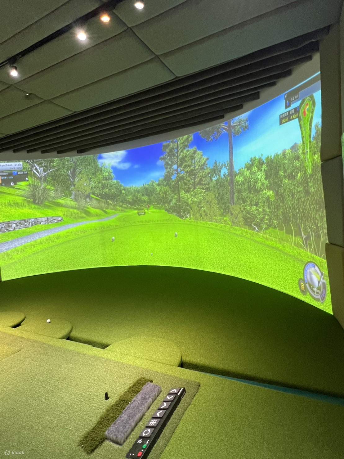 Taipei: Golf Technology Simulator Hitting Experience - Klook