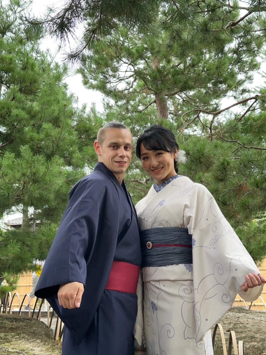 Gion Kimono Rental (Kyoto/Courtesy of KiMiru) - Klook Gion Kimono Rental (Kyoto/Courtesy of KiMiru) - Klook