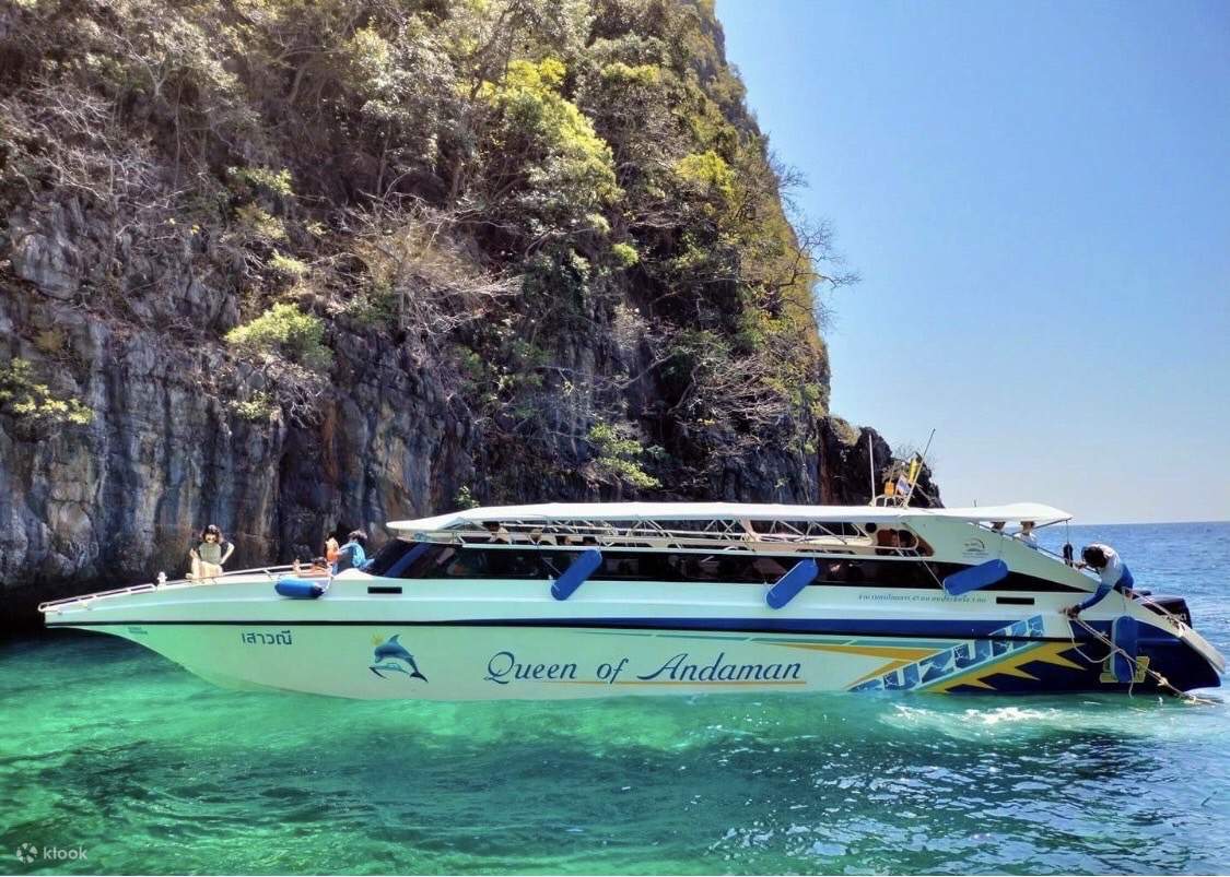 Biglietto di sola andata per il traghetto tra Phuket e Phi Phi Island ...