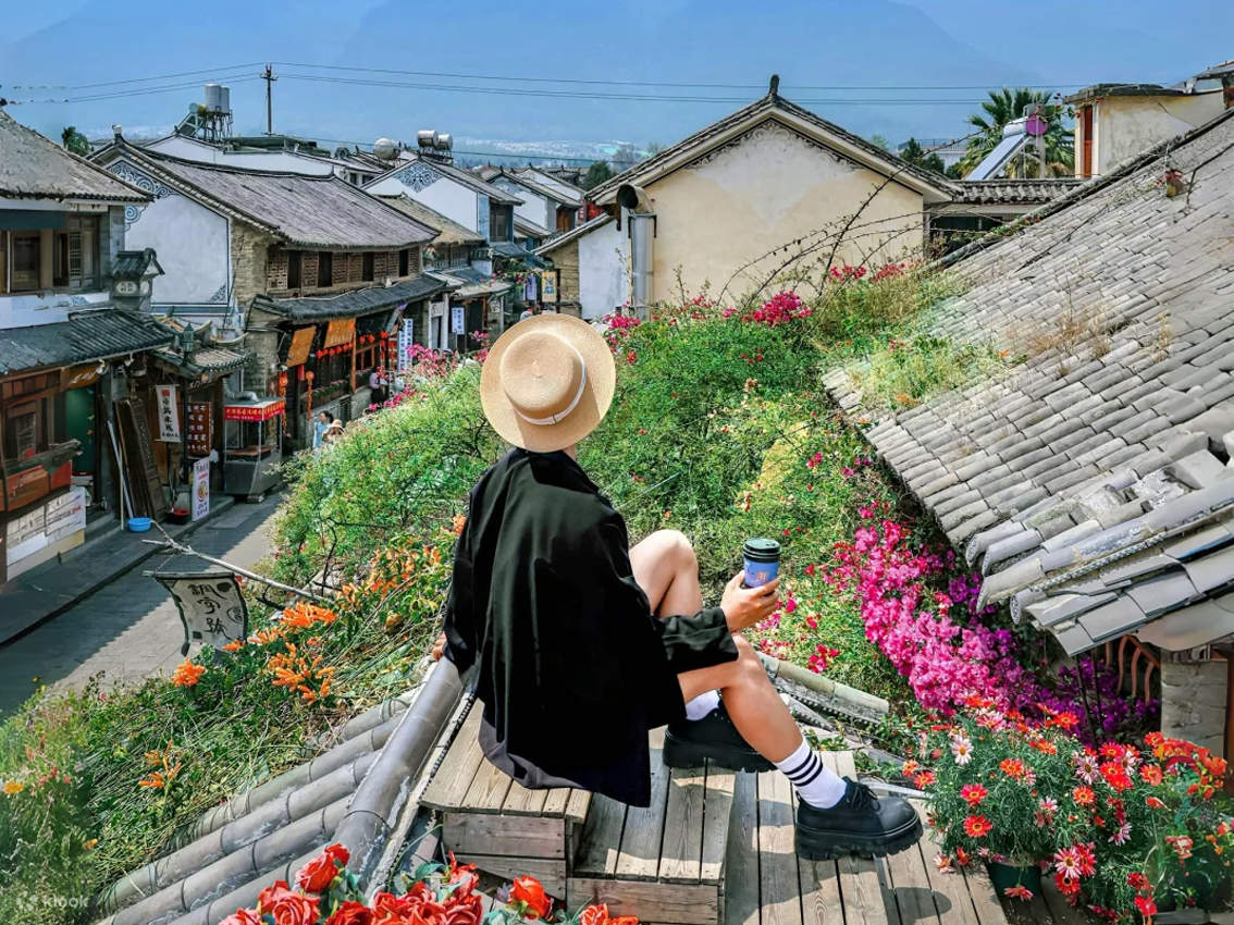 Tur 2 Hari di Dali, Yunnan dari Lijiang (Lautan Bunga Danau Erhai ...