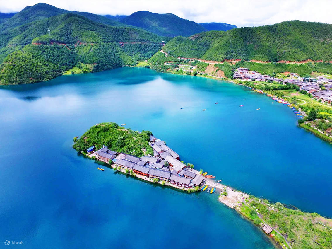 2-Day Lugu Lake Deep Tour in Yunnan (Round Trip from Lijiang + Mosuo ...
