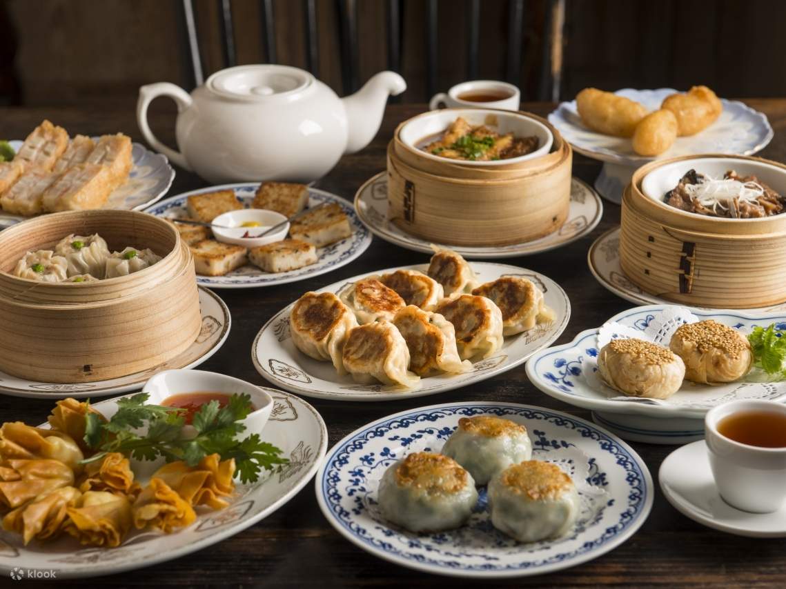 GINZA BLUE LILY Steak and Chinese Cuisine - Ginza, Tokyo - Klook Australia