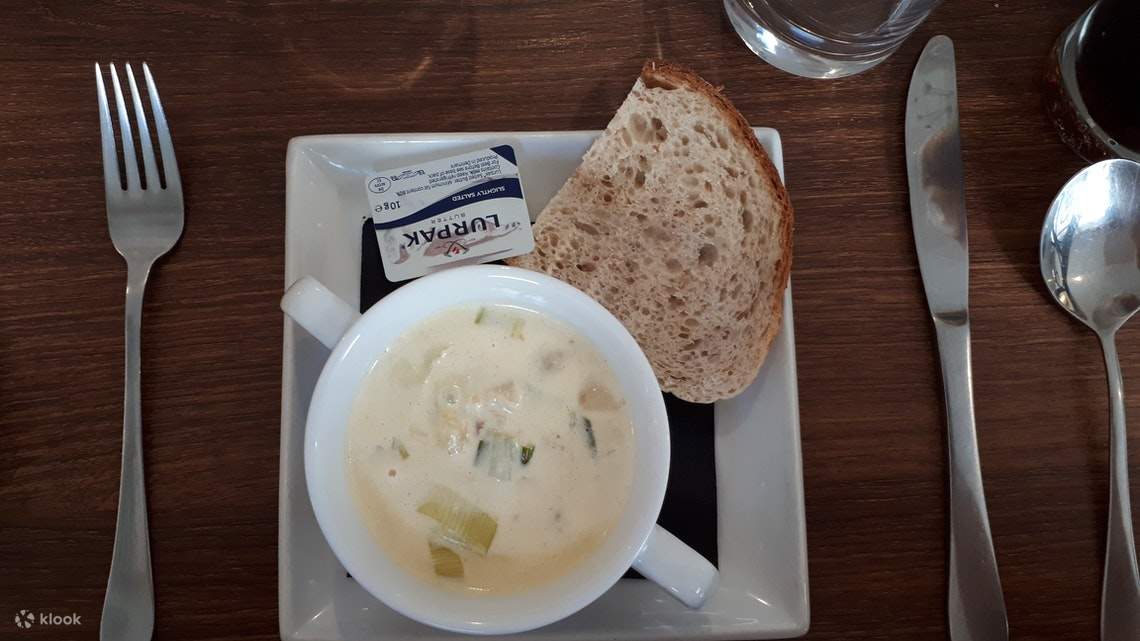 Aberdeen Food Tour - Klook Hong Kong