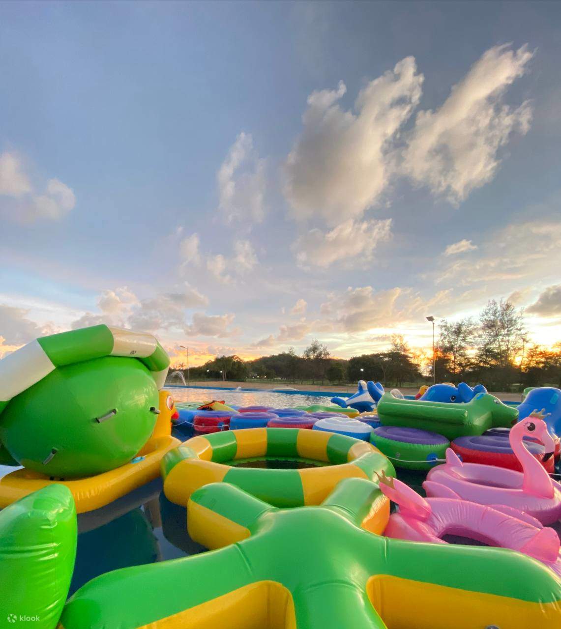 Fun Splash Water Theme Park Ticket in Tuaran - Klook