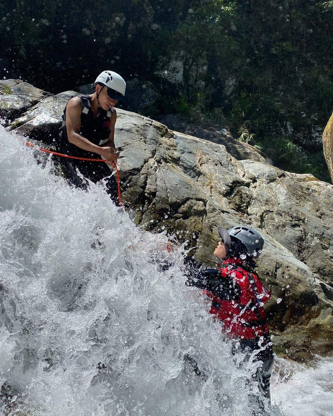 Yilan | Fanzi Waterfall Trekking - Klook