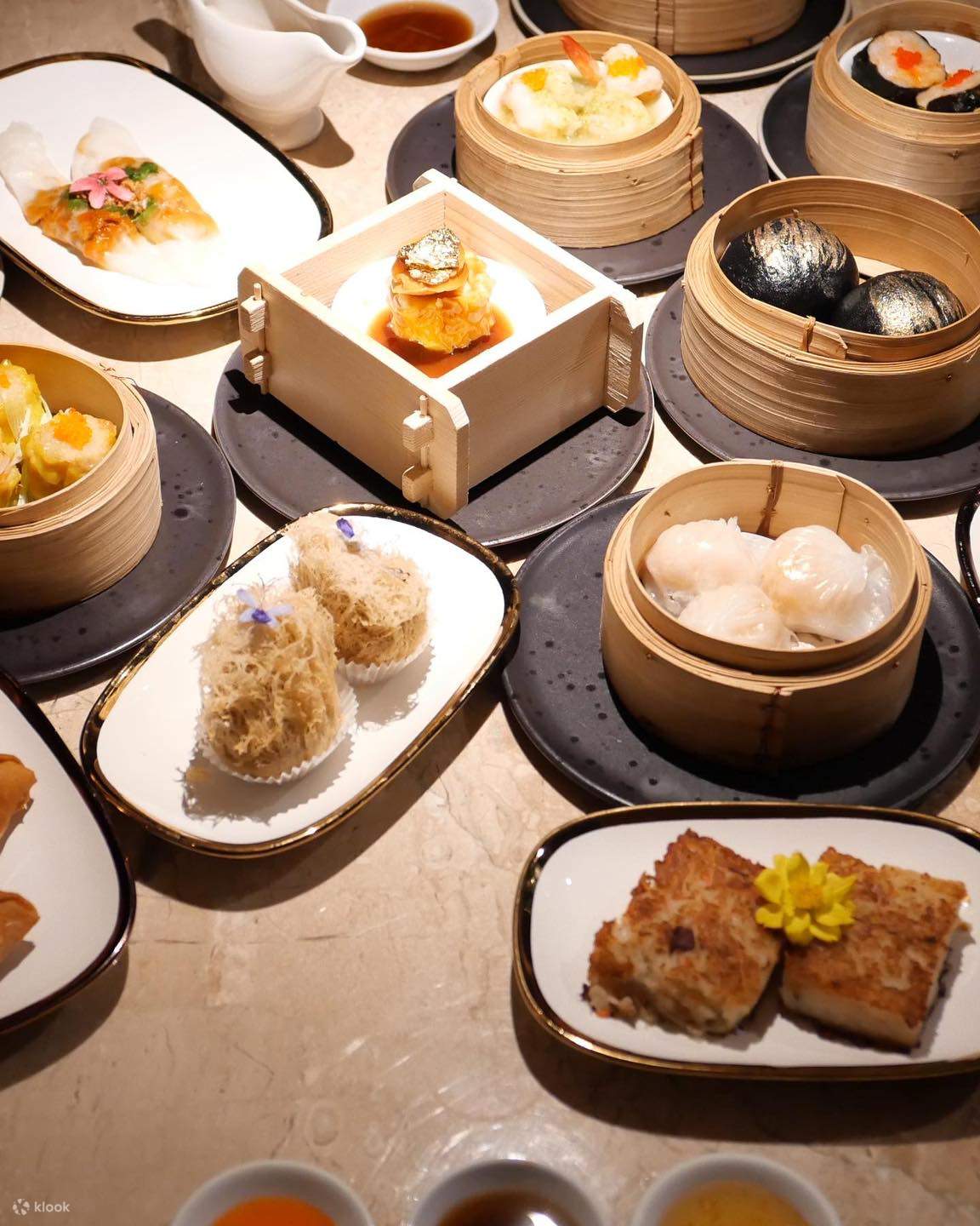 Man Fu Lou Authentic Hong Kong Cuisine (Si Phraya) - Klook Australia