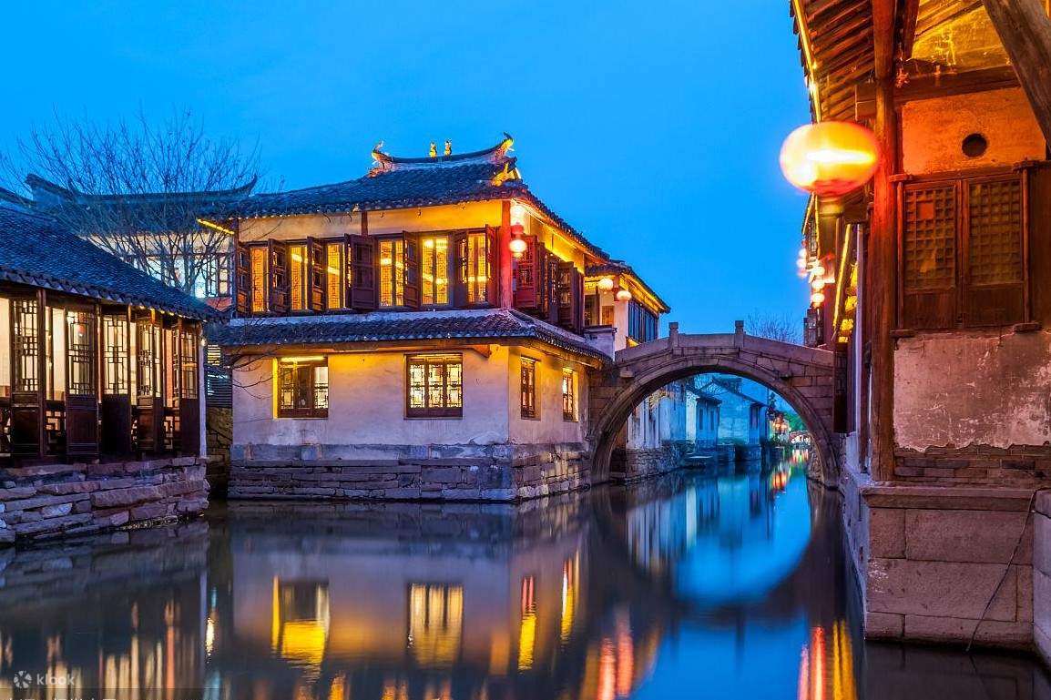 [Shanghai Round Trip, High-speed Rail Tour] Shanghai + Suzhou In-depth 2-day Group Tour (Round ...