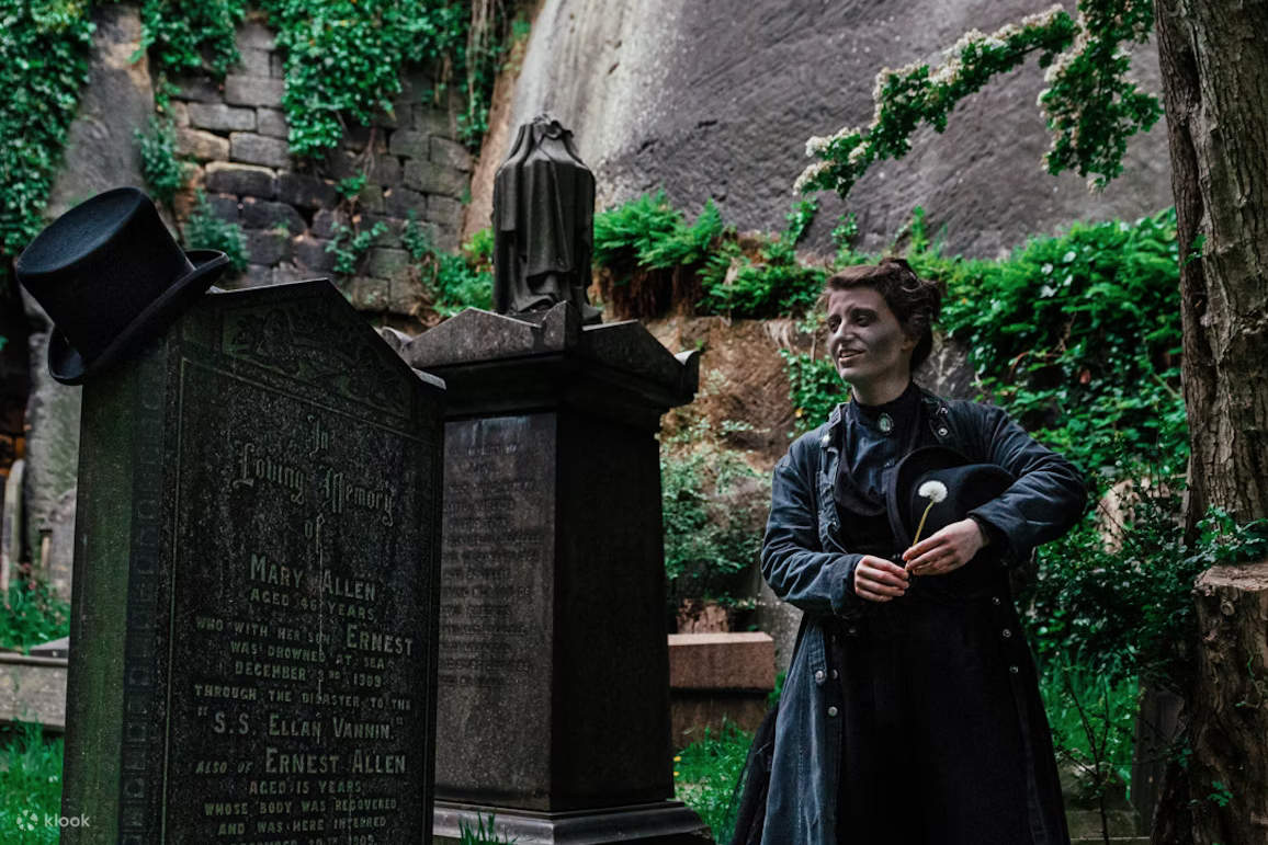 Secret Garden Cemetery Shivers Tour in Liverpool - Klook United States