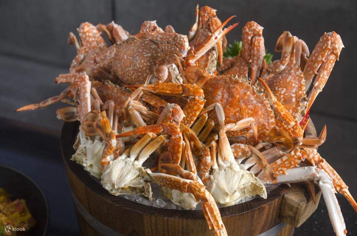 Makan malam prasmanan di Zeta Cafe Holiday Inn Bangkok Sukhumvit 22 - Klook Indonesia