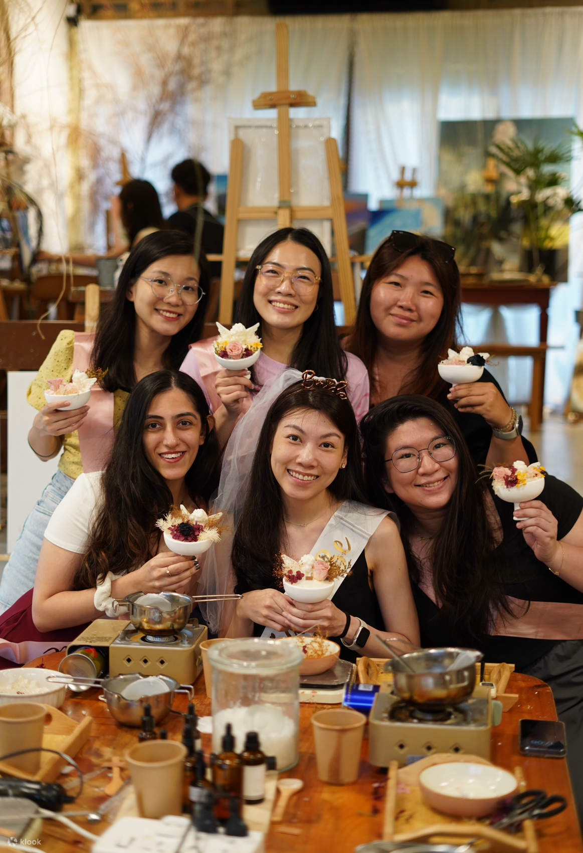 Pembuatan Lilin Bunga Aromaterapi - Klook Indonesia