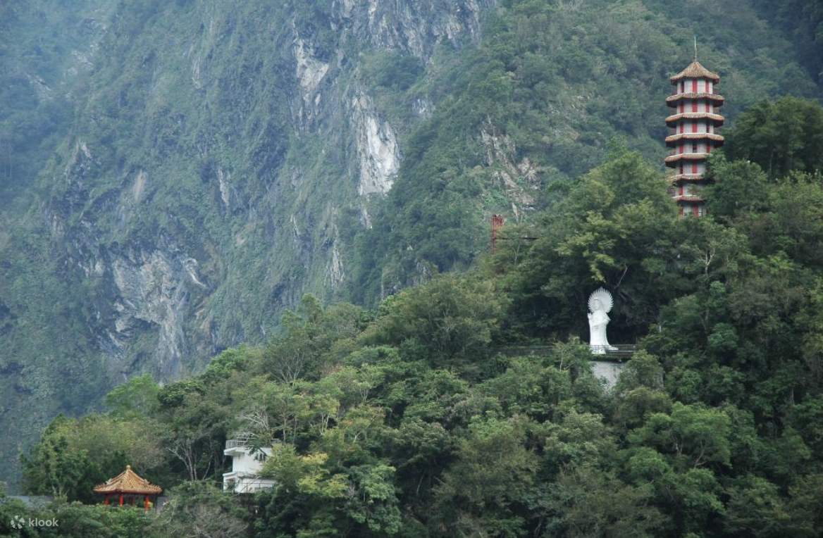 Hualien: Zhongbu Cross-Island Highway Day Trip. Hualien To/From ...