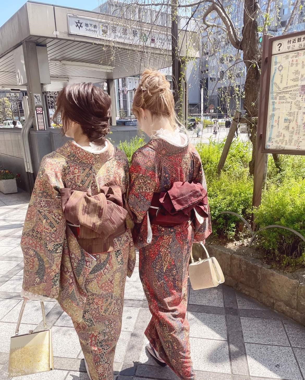 Online reservation for kimono rental (provided by Kyoto Kimono Rental Wargo Gion Shijo store ...