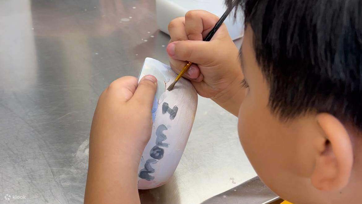Am I Addicted Pottery Painting Workshop in Singapore - Klook