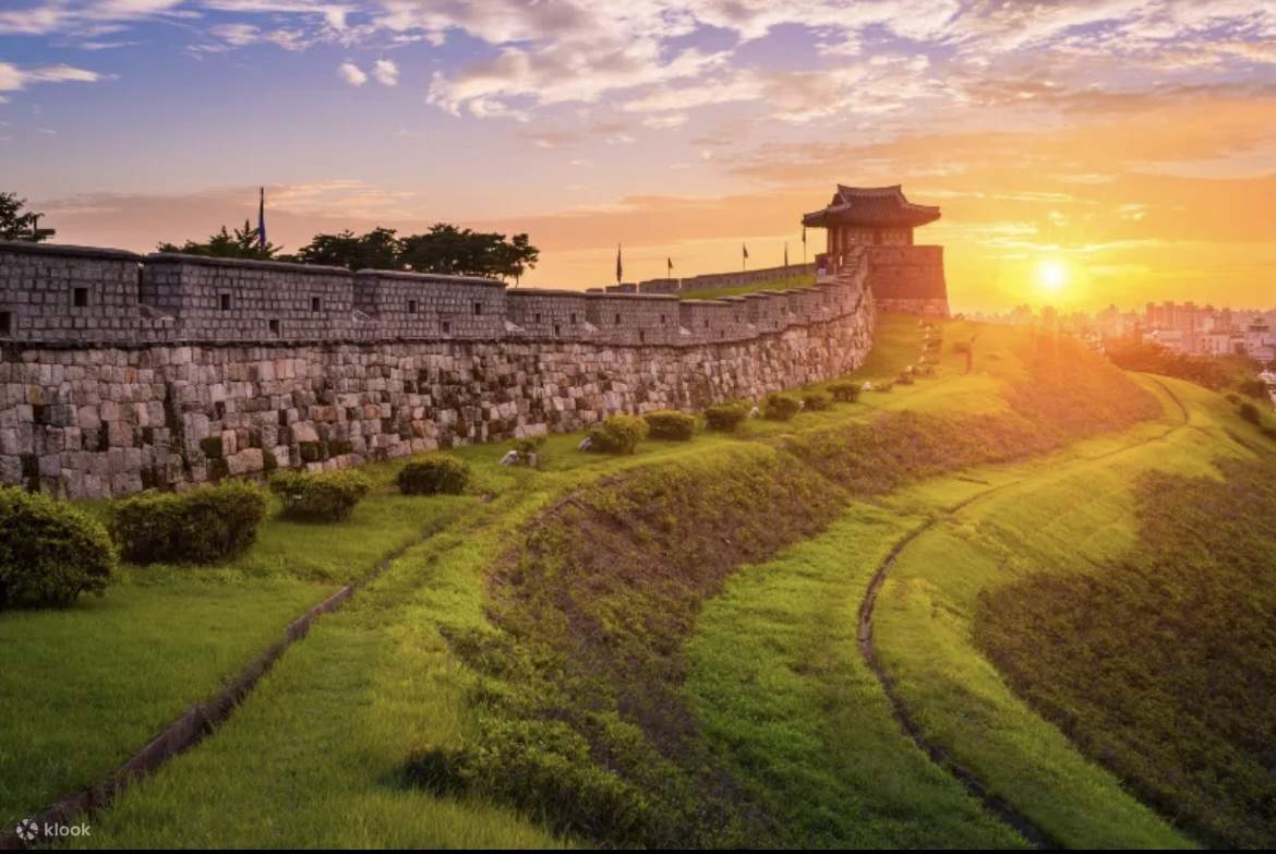 Suwon UNESCO World Heritage Sites Tour from Seoul - Klook