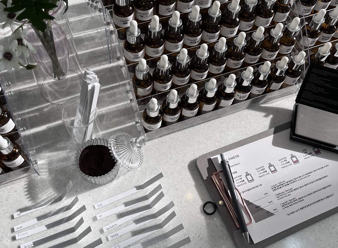 Experience making your own perfume in Seoul - Klook