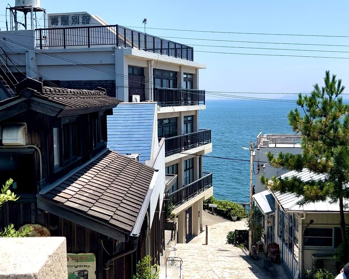 Sama seperti Italia! Kirakirasaka + Taman Hutan Okayama Hutan Jerman ...