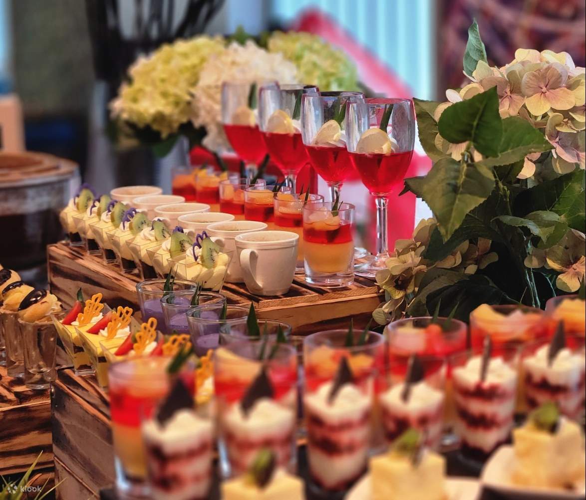 Dine@EIGHT Restaurant at Holiday Inn Johor Bahru City Centre - Klook India