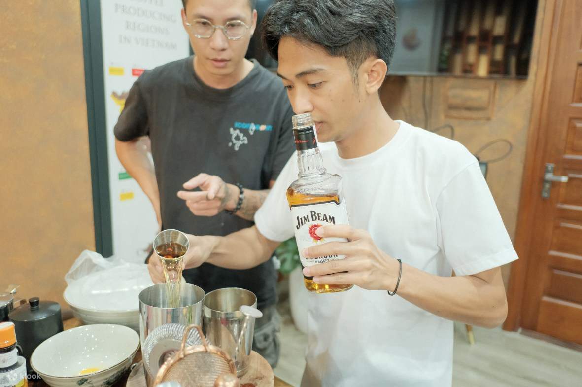 Hanoi Cocktail Class With Light Meal And Transfers Included - Klook ...