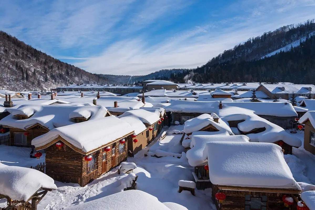 Harbin China Snow Village Private Guided 1-Day Tour (Round Trip by ...