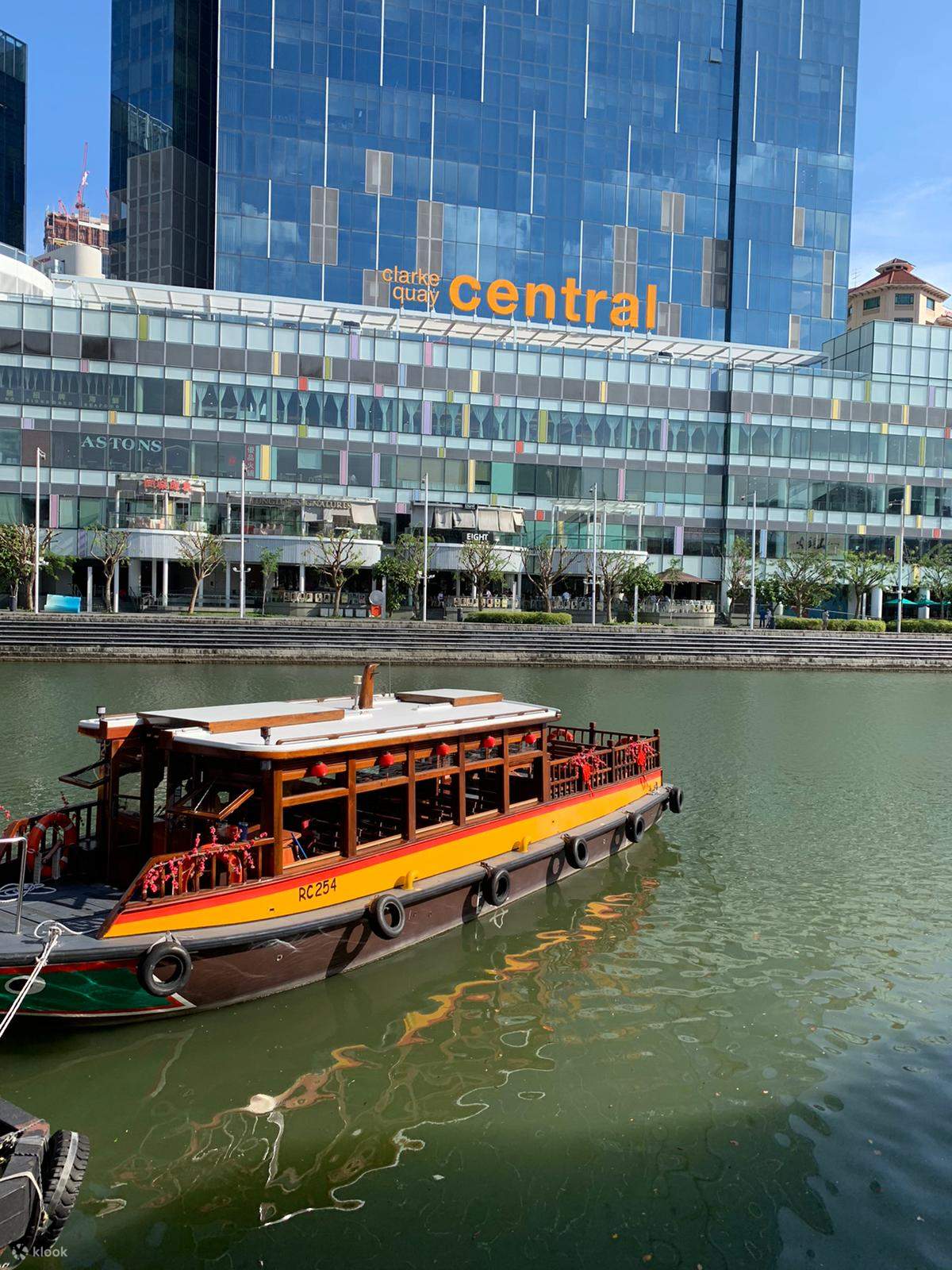 Pengalaman jalan malam Marina dan pesiar sungai dengan makan malam ...