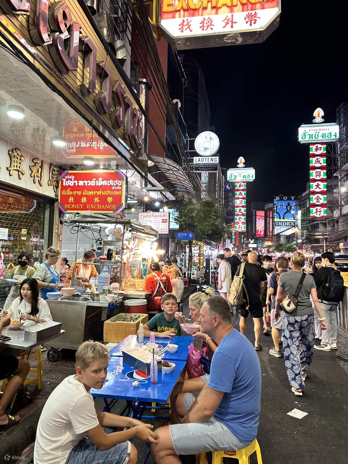 Tour đêm Bangkok: Ẩm thực, Đền chùa và Tuk-Tuk - Klook Việt Nam