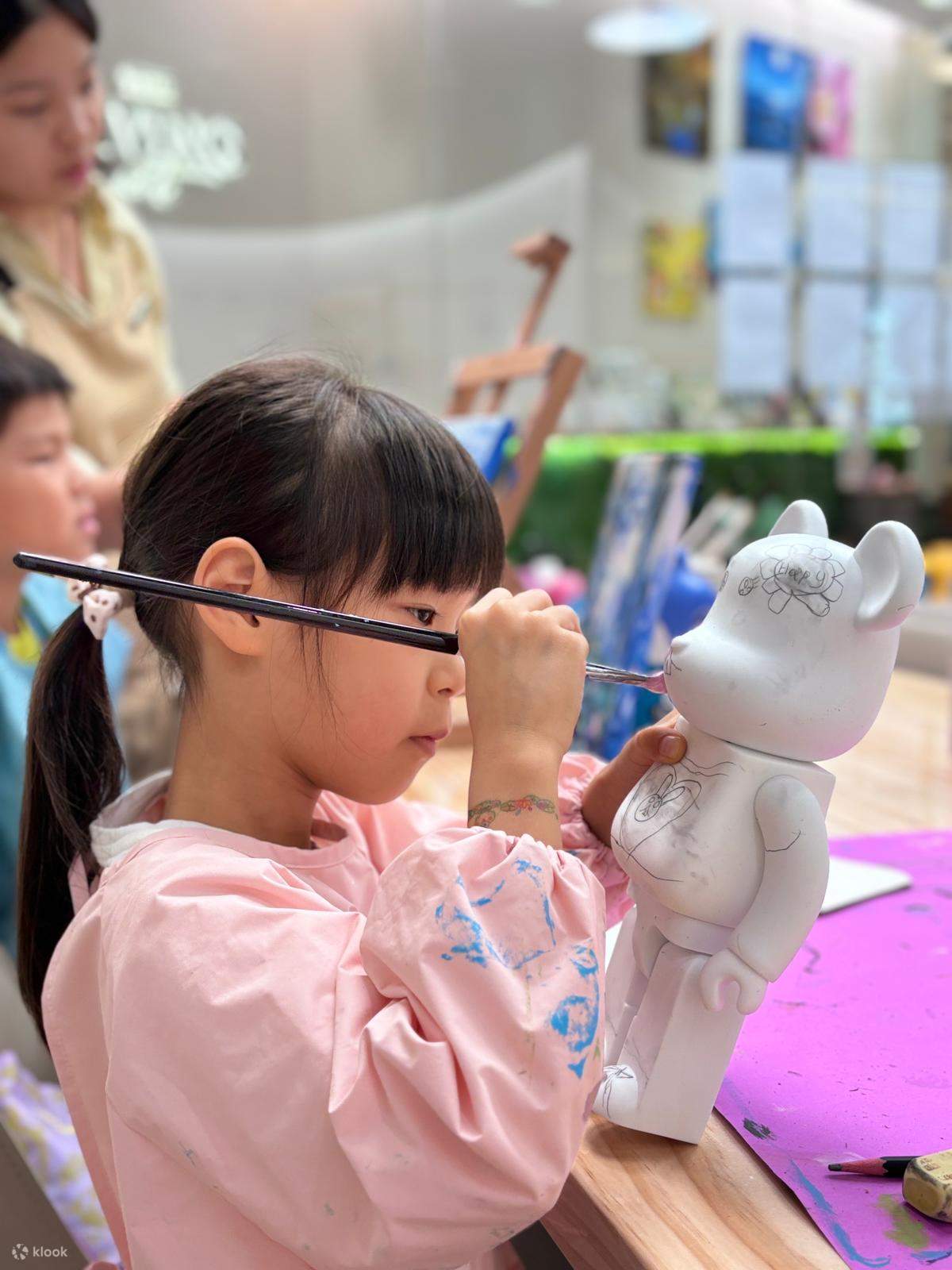 The Living Art | DIY Hand Painting BearBrick Creative Painting Workshop ...