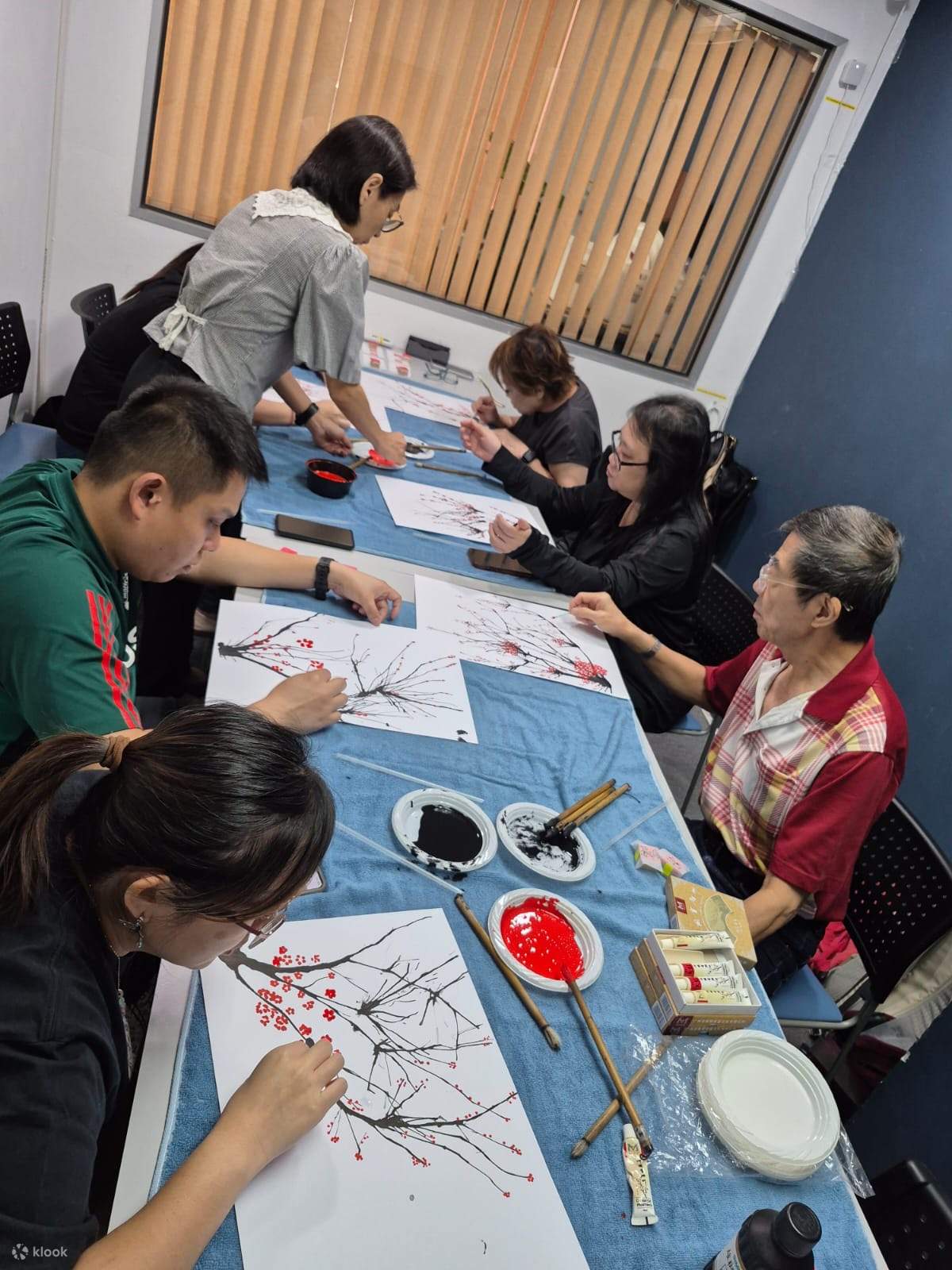 Blow Painting: Tradition with a Breath of Creativity - Klook