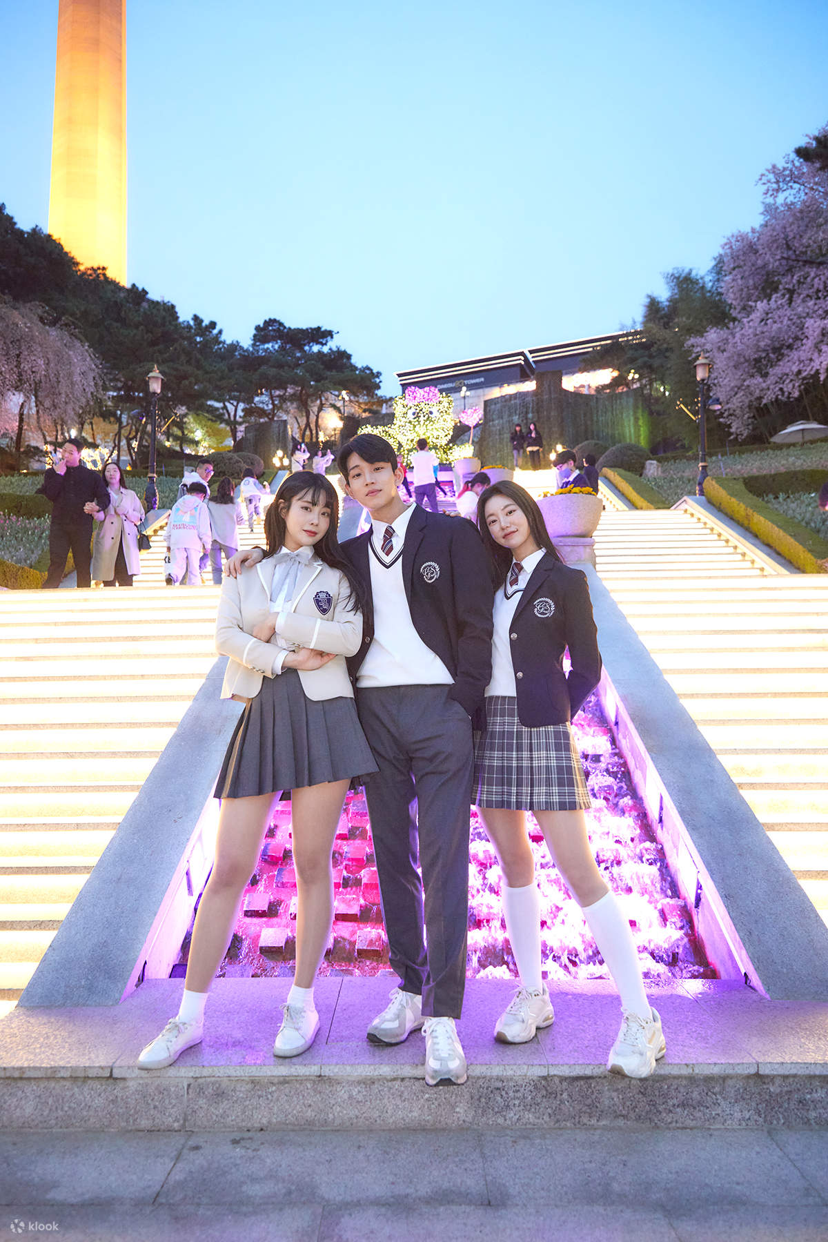 Daegu E-World Gamsung Gyobok Schuluniformverleih - Klook, Vereinigte ...