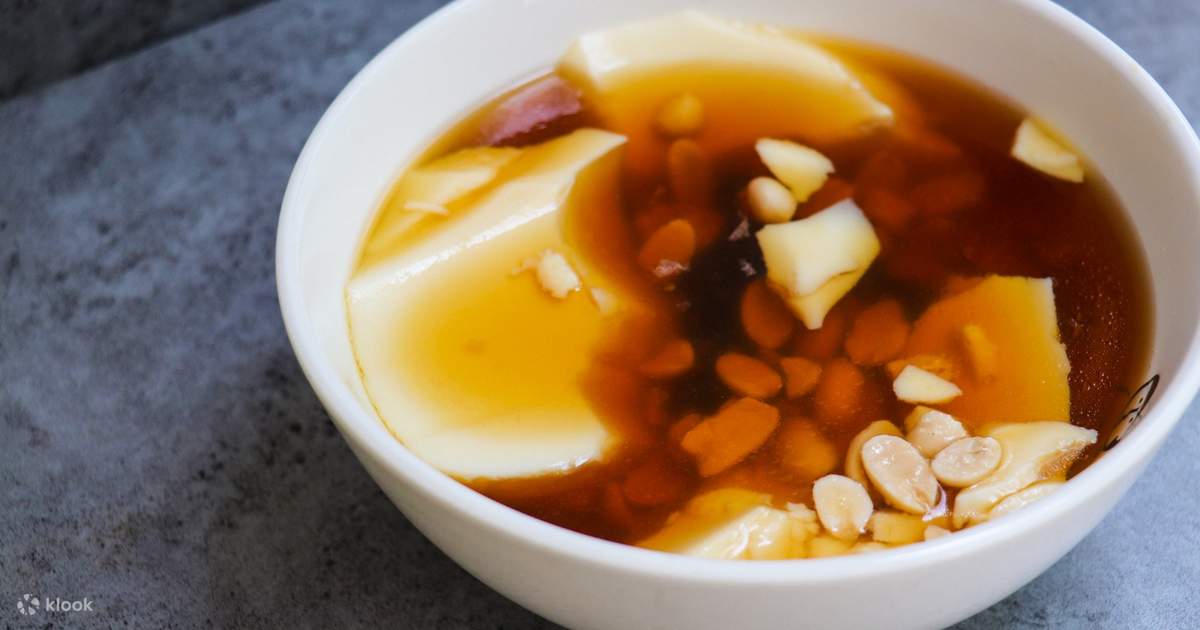 Tofu Pudding with Peanuts, Tapioca Balls, and Mango Juice khas Shu Tofu ...