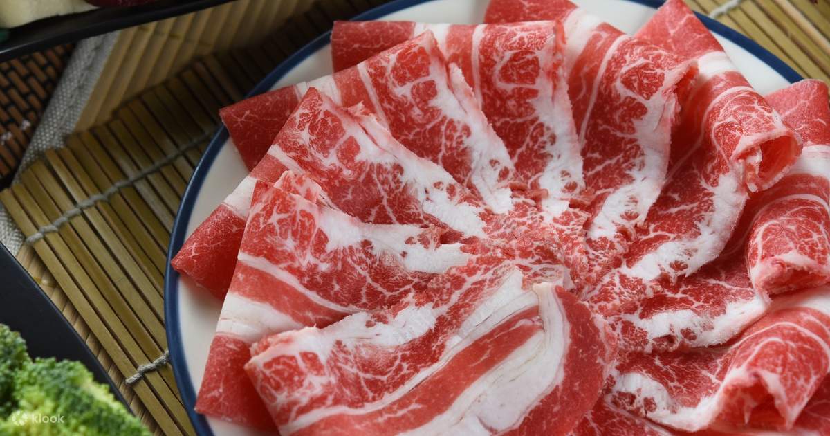 Mongolian Red Spicy Hot Pot at Sun Yat-Sen Memorial Hall Station