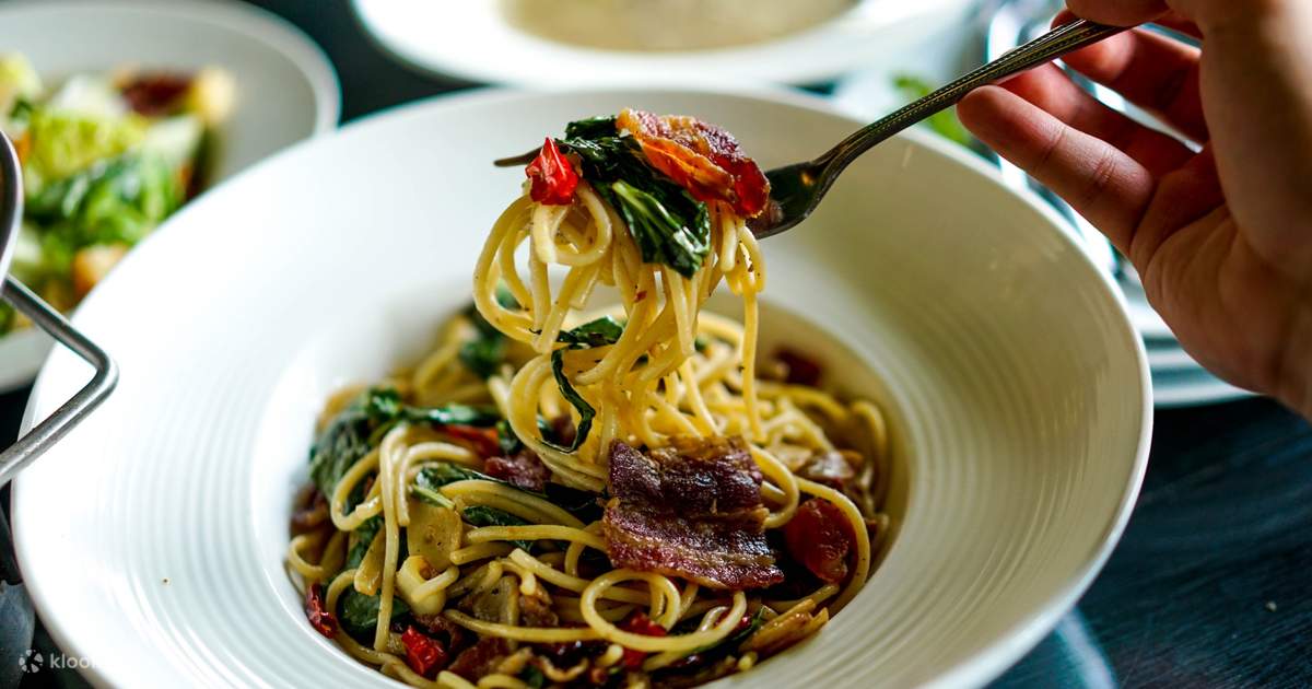 Combo Sets at Rod Dee Ded The Steakhouse in Sam Yan